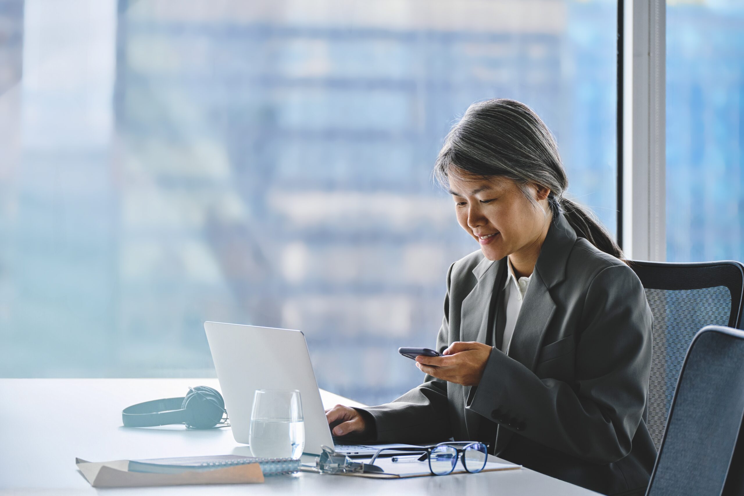 Top 10 Mobile Device Management Solutions & Alternatives in 2026
