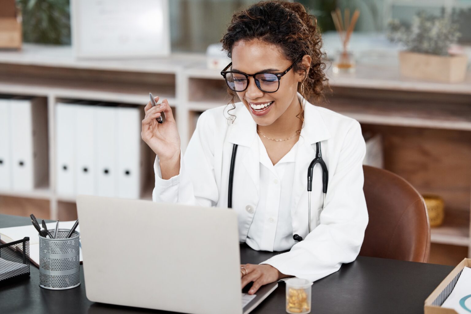 HIPAA Privacy Rule: Key Components & 6 Ways to Ensure Compliance